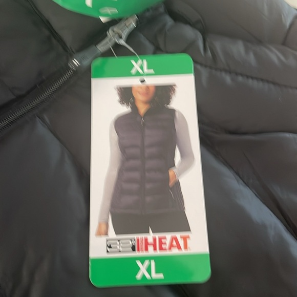 32 Degrees | Jackets & Coats | 32 Degrees Heat Ladies Puffer Vest ...